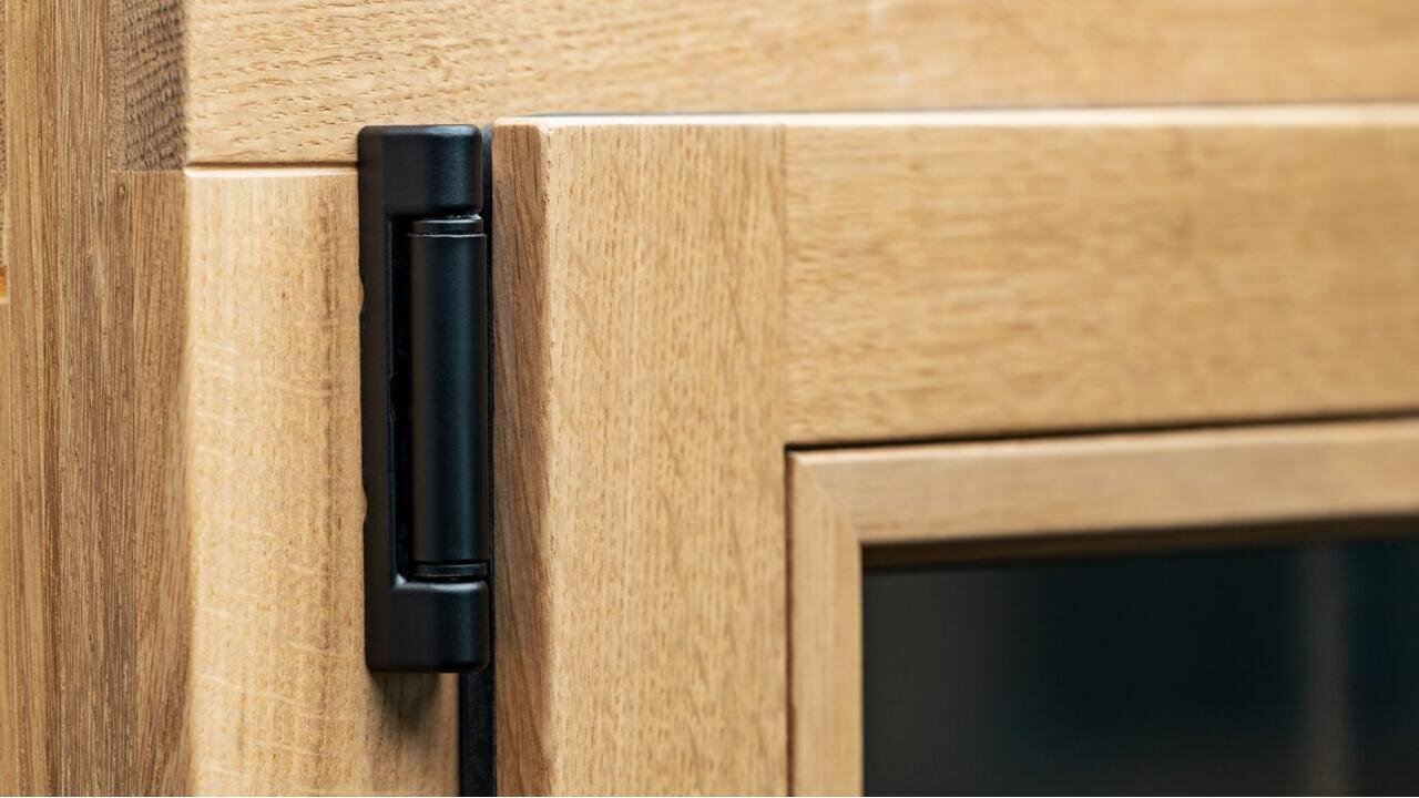 Schwarz jetzt endlich auch im Fensterbau